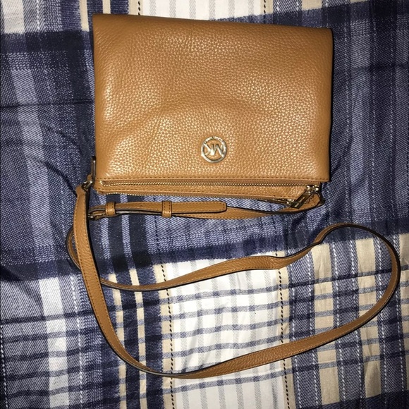 KORS Michael Kors | Bags | Michael Kors Side Bag | Poshmark